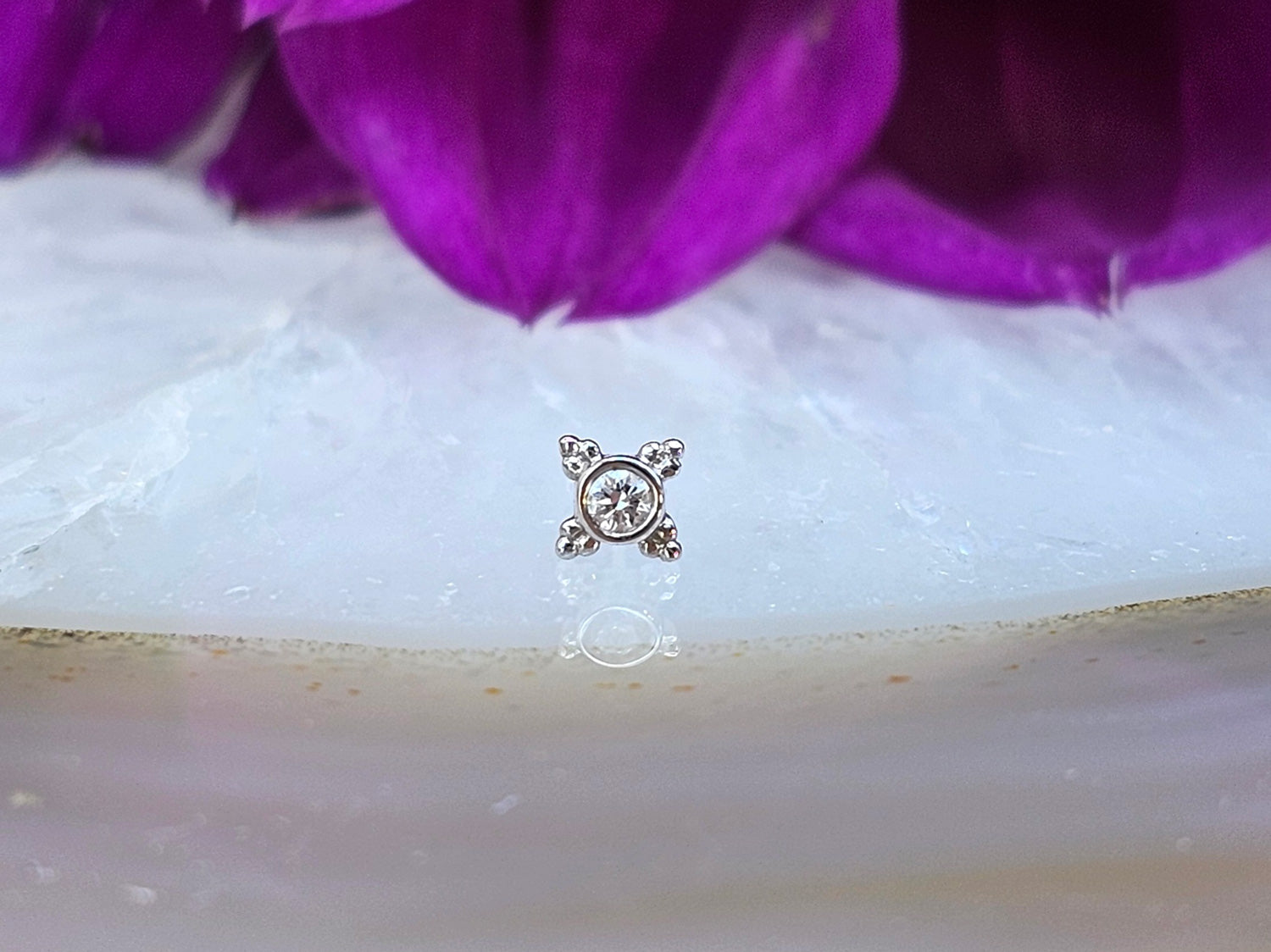 BVLA white gold Mini Kandy With Diamond – Facet Piercing and Fine Jewelry