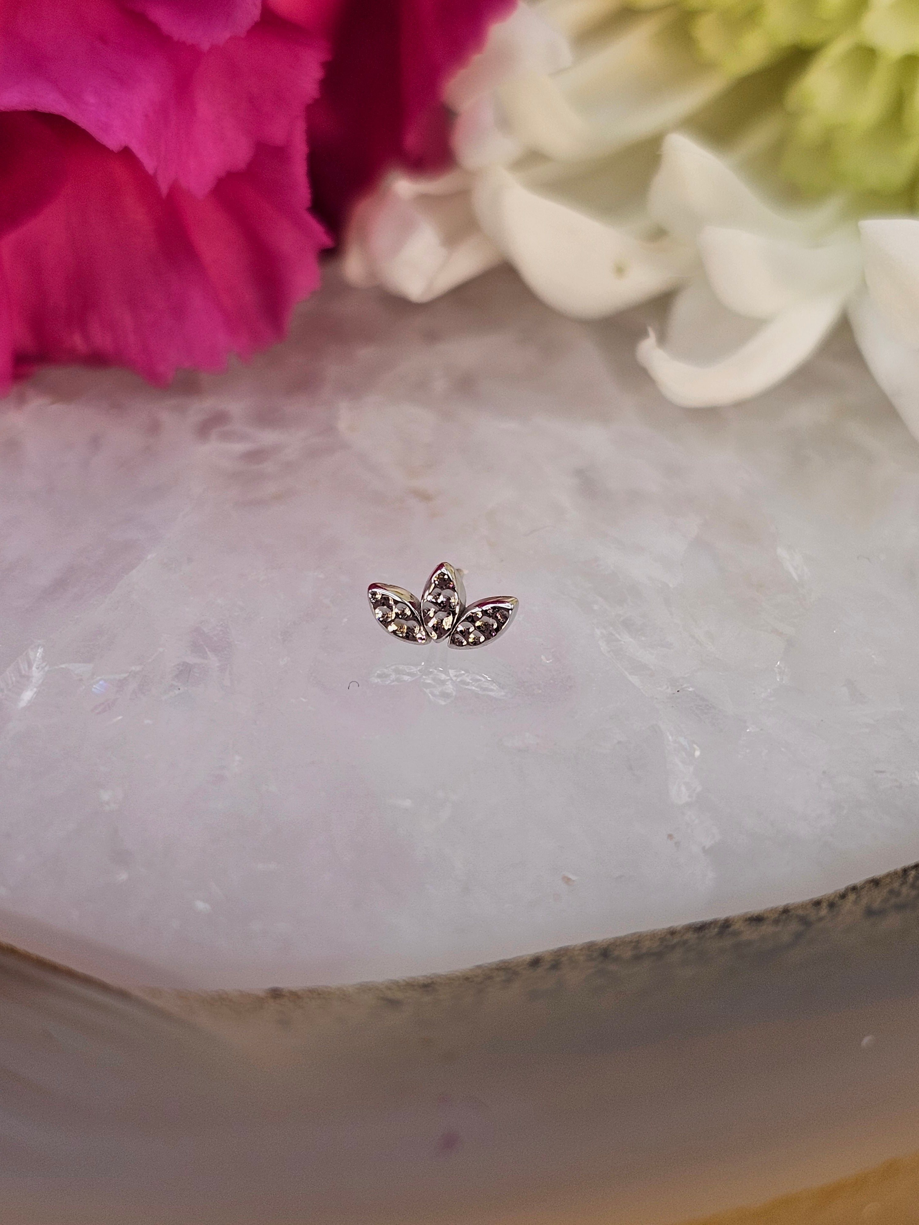 BVLA white gold Hammered Marquise Fan – Facet Piercing and Fine Jewelry